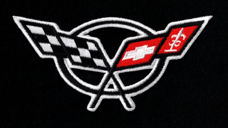 VINTAGE STYLE C5 1997-2004 CORVETTE RACING SHIELD PATCH | ABC PATCHES